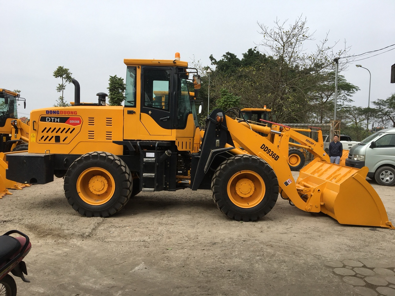 Máy xúc lật là gì? Cấu tạo và ưu nhược điểm của máy xúc lật - Máy Đông ...